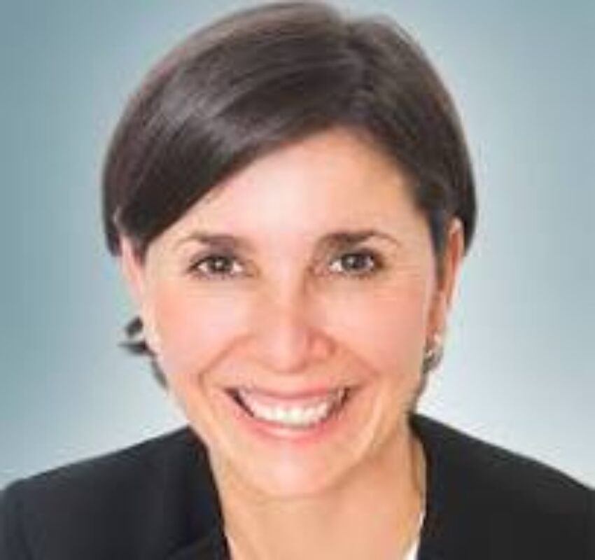 Sophie Bizeul - ACMC Mentor Coach Directory - Fran Fisher Coach